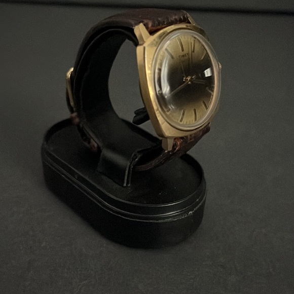 Timex | Accessories | Timex 7s Dynabeat Electric Gradient Dial Watch ...